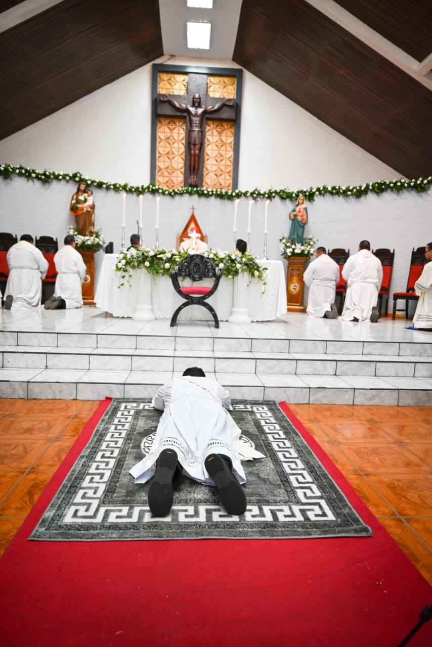 ORDENACIÓN SACERDOTAL DE FABIO ANTONIO RIVAS CMF - Portal Claretianos ...
